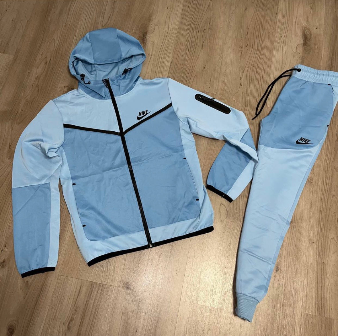 Conjunto tech – My Store